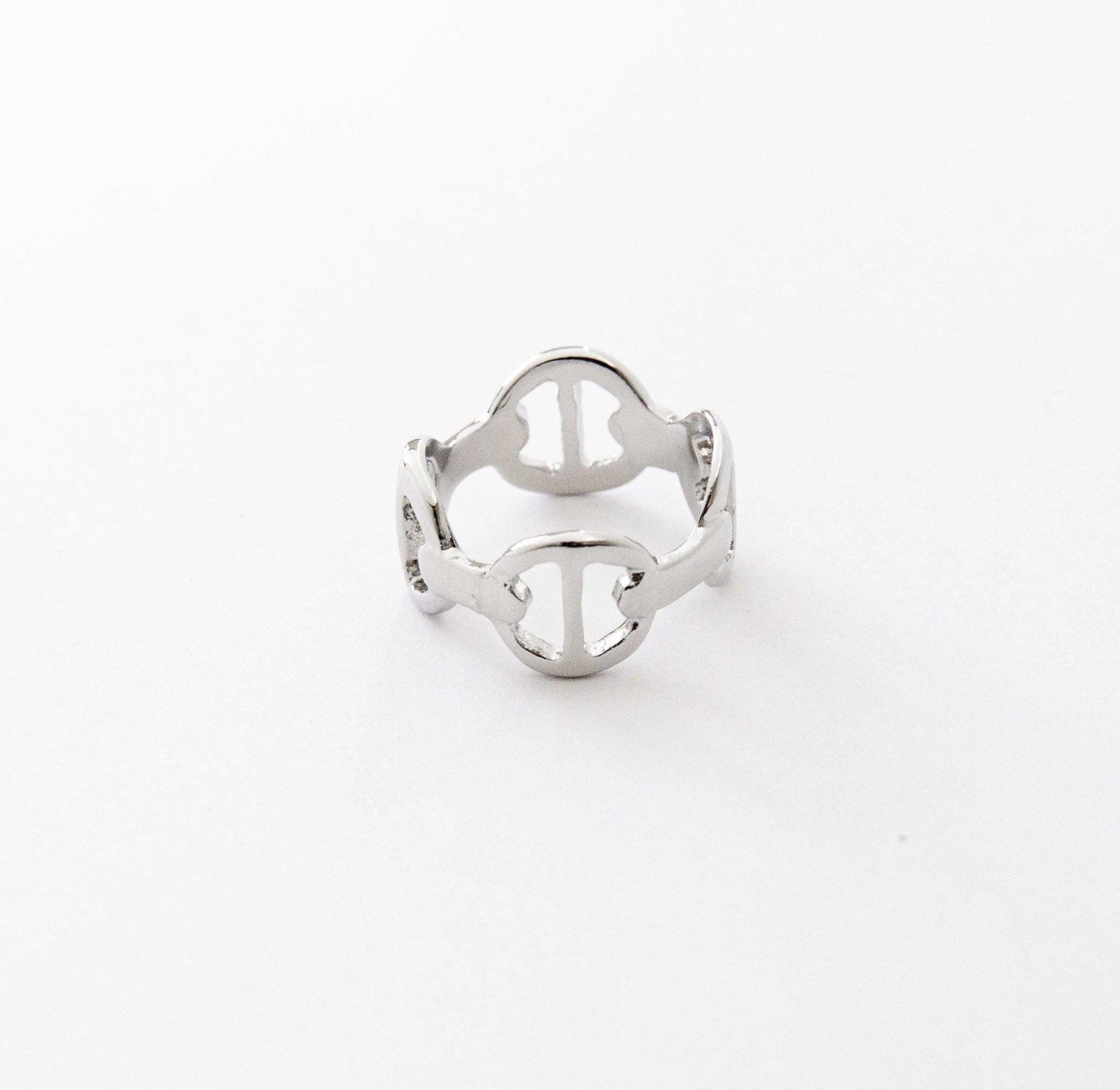 Interlock Chain Ring in Silver